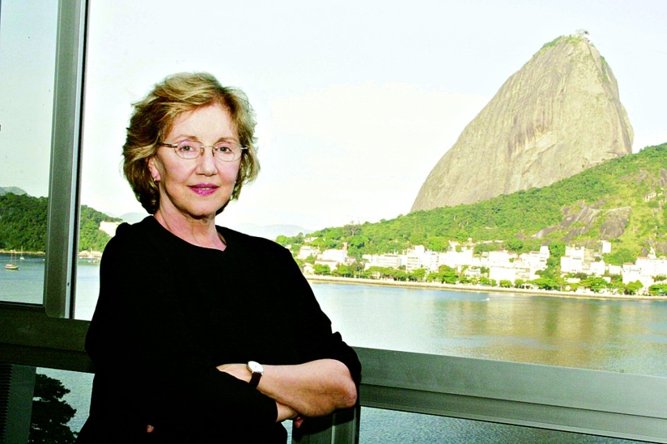 Livia Garcia-Roza abre 4.º ano do Paiol Literário