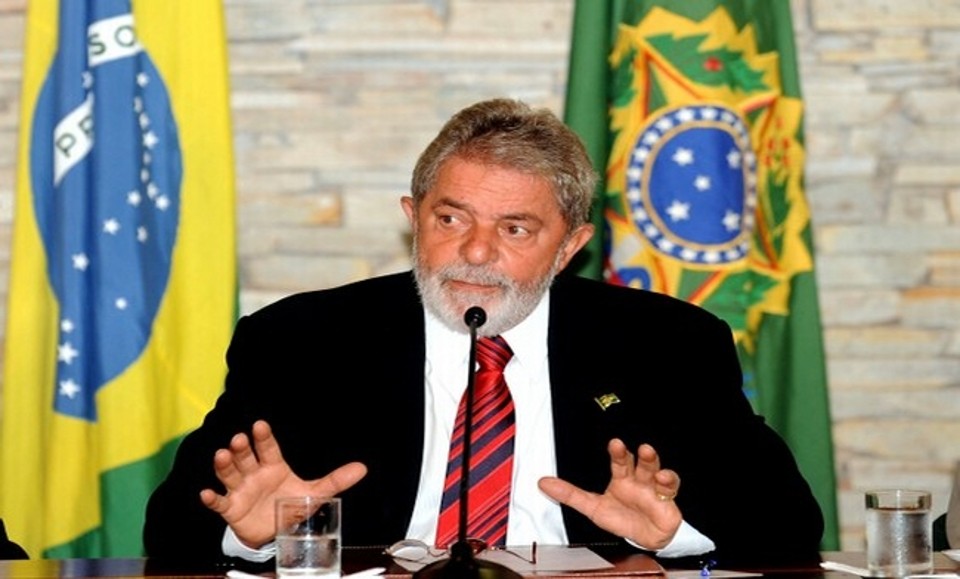 Lula defenderá reforma do sistema financeiro em fórum econômico