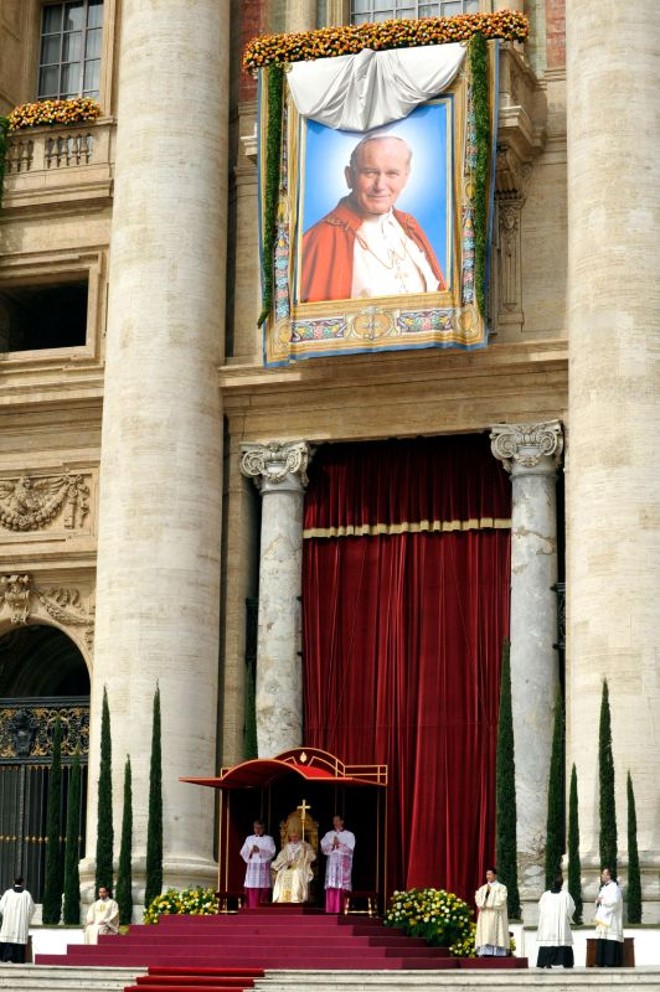 Papa beatifica João Paulo II