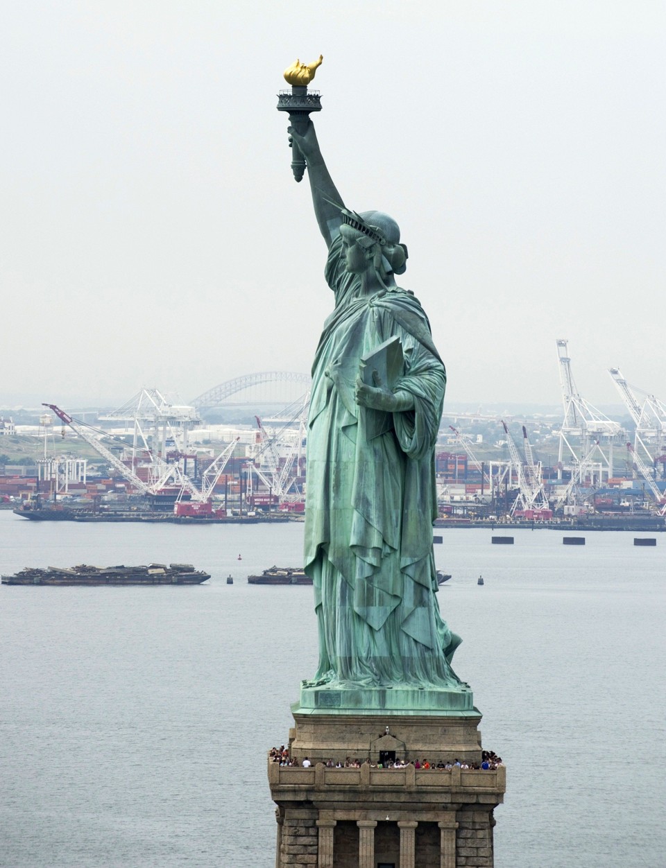 Estátua da Liberdade terá webcams em sua tocha