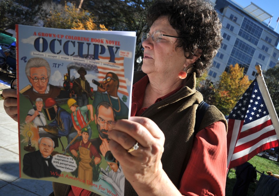Movimento "Ocupem Wall Street" edita livro para colorir