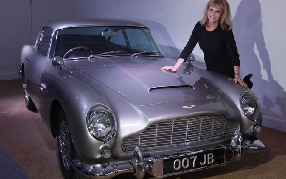 Museu inglês exibe 50 carros usados pelo agente 007