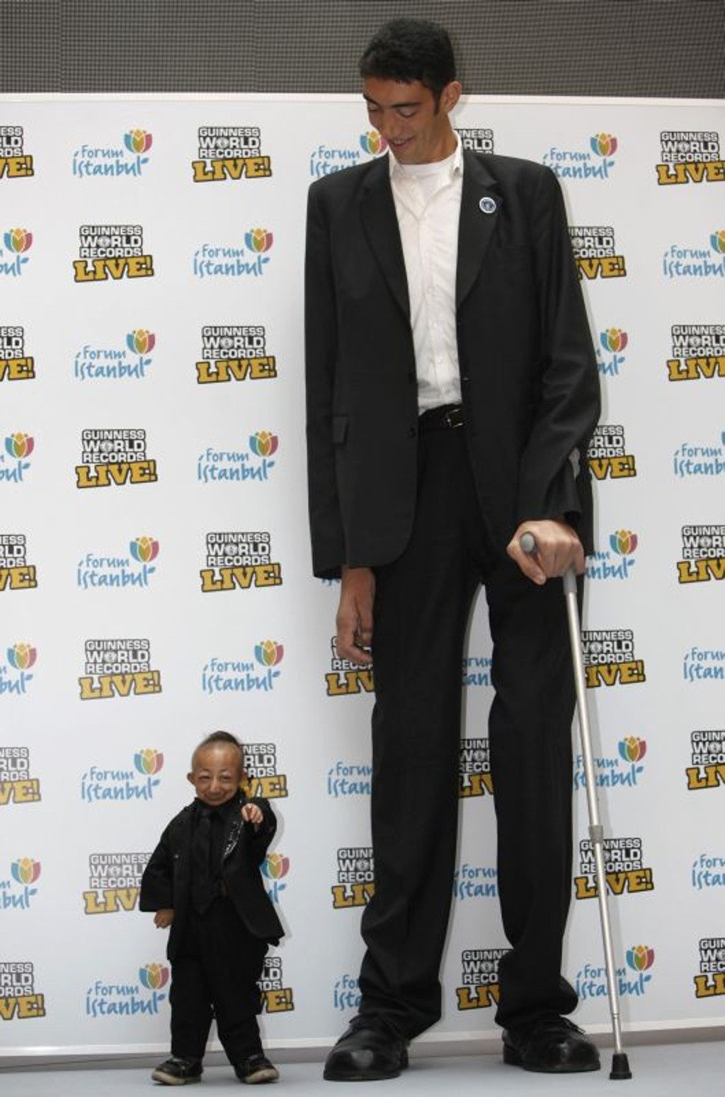 O Garoto Mais Alto Do Mundo