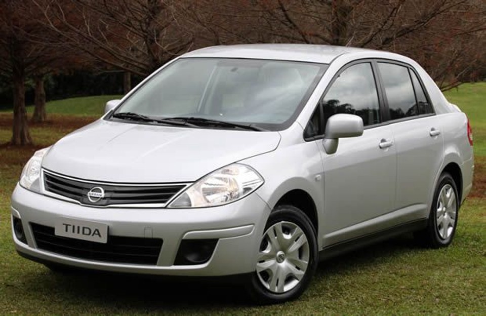 Tiida Sedan automático custa a partir de R$ 46.290