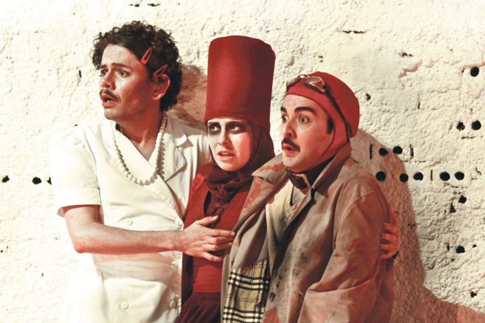 Gerald Thomas está nu em Peça Ruim