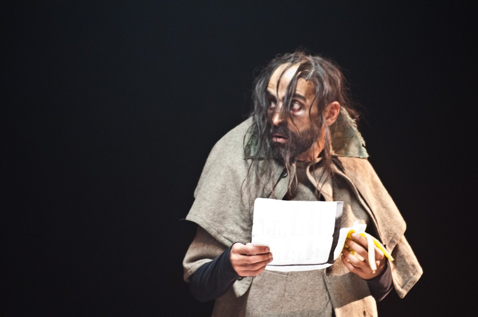 The Pillowman mantém interesse com texto soturno