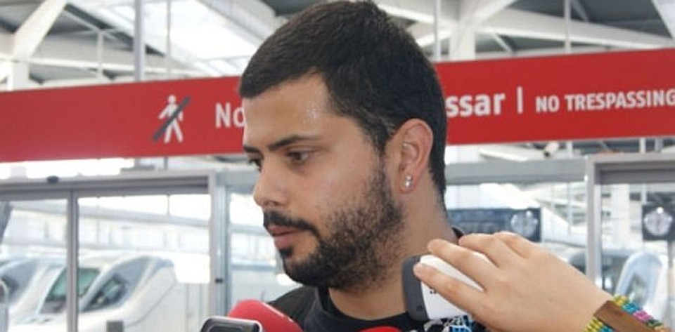 Vítor Faverani oficializa pedido de dispensa da seleção de basquete