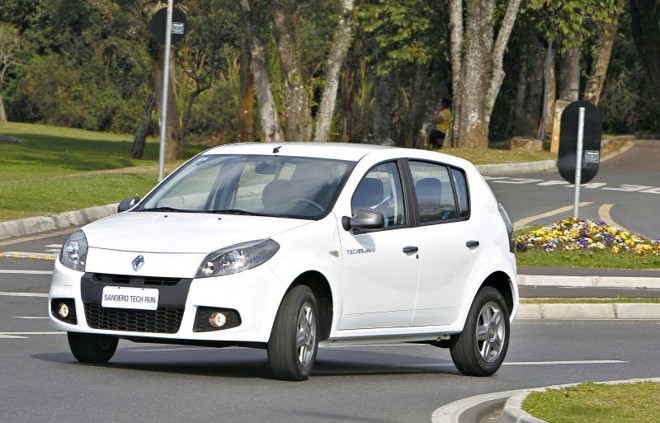 Sandero ganha série Tech Run com GPS