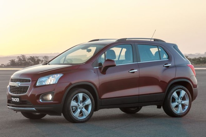 Tracker chega em versão única