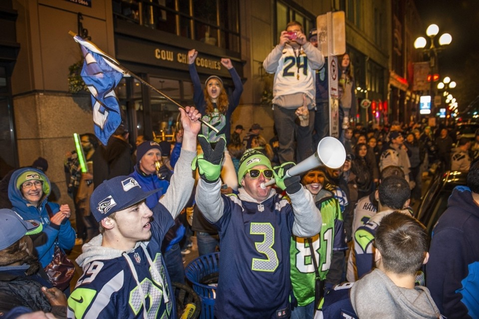 Baderna em título inédito