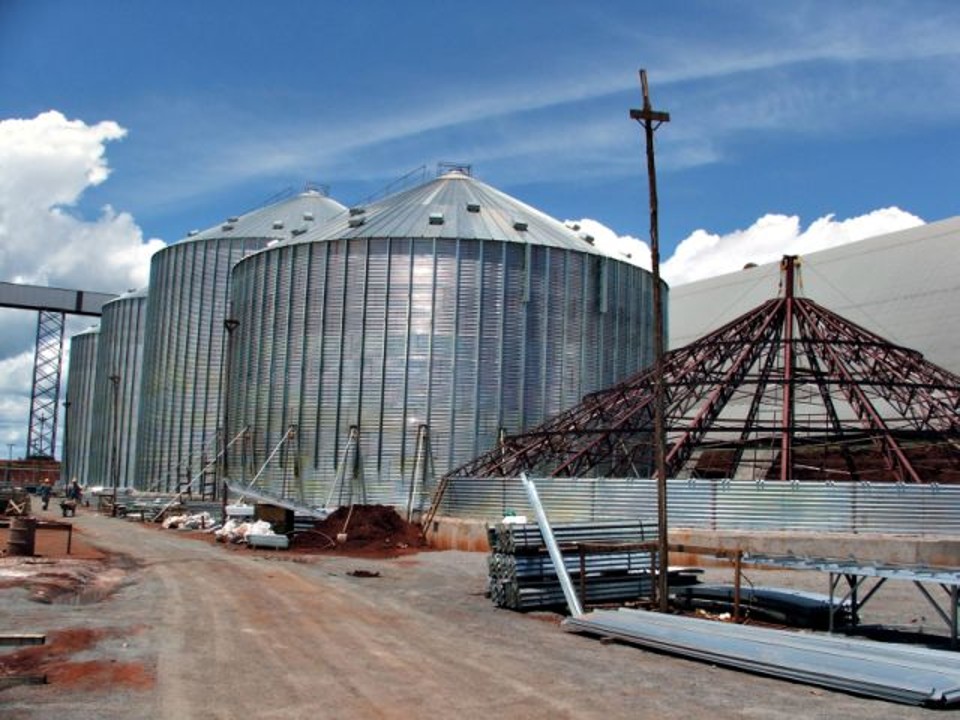 Paraná amplia silos em 10% em dois anos