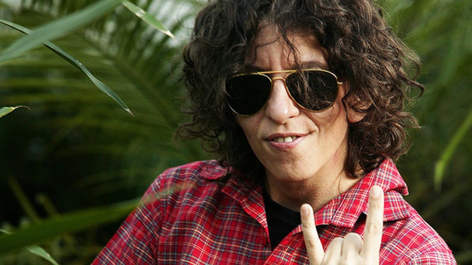 Morre a cantora, escritora e ativista Vange Leonel