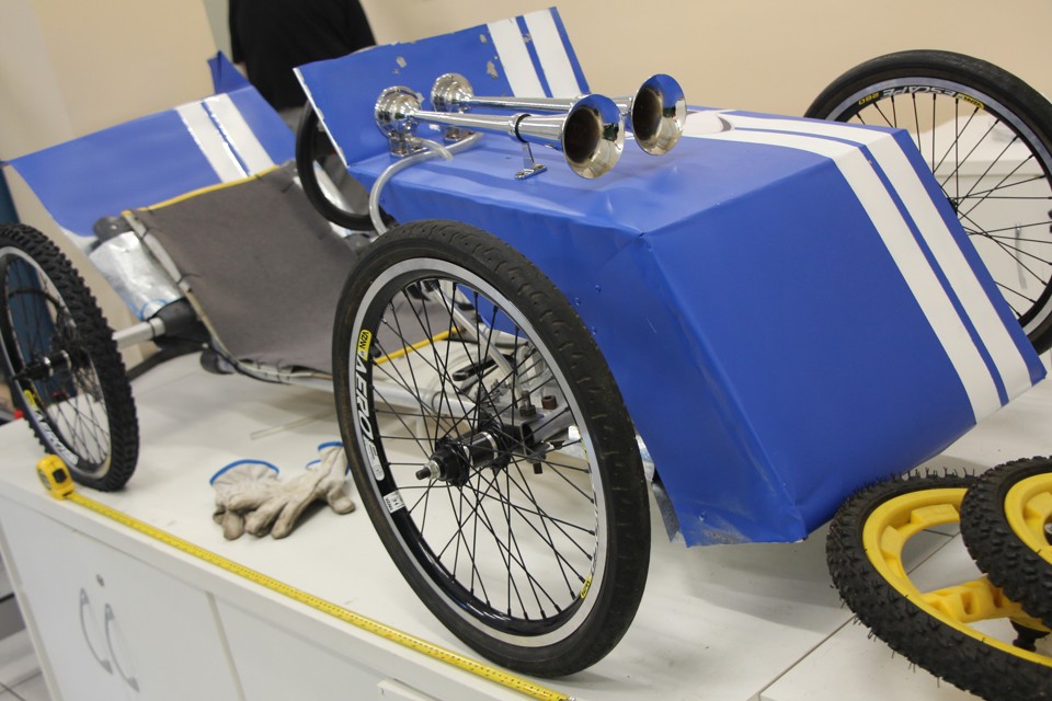 Corrida com nova geração do rolimã mostra capacidade criativa de estudantes