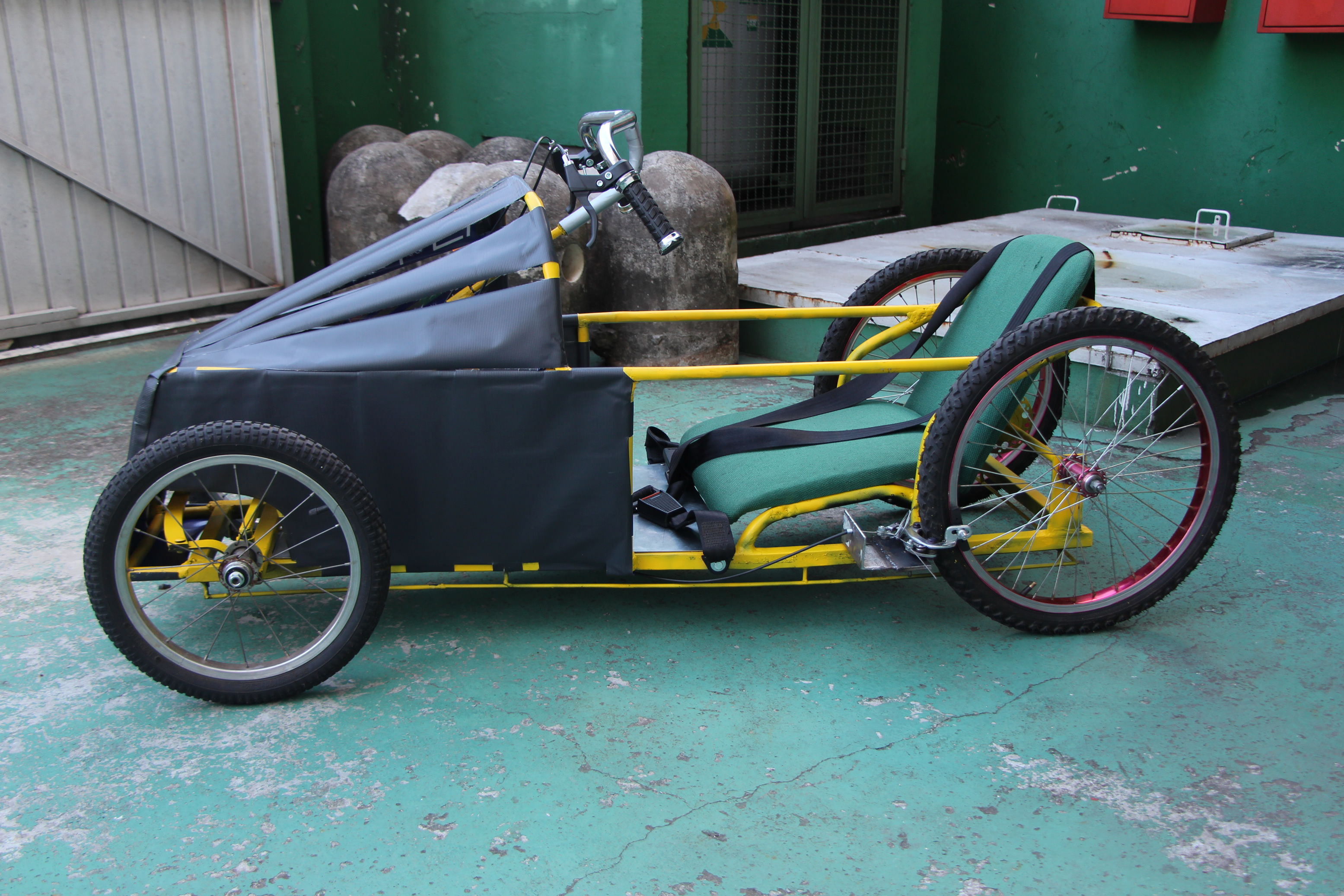 Corrida com nova geração do rolimã mostra capacidade criativa de estudantes