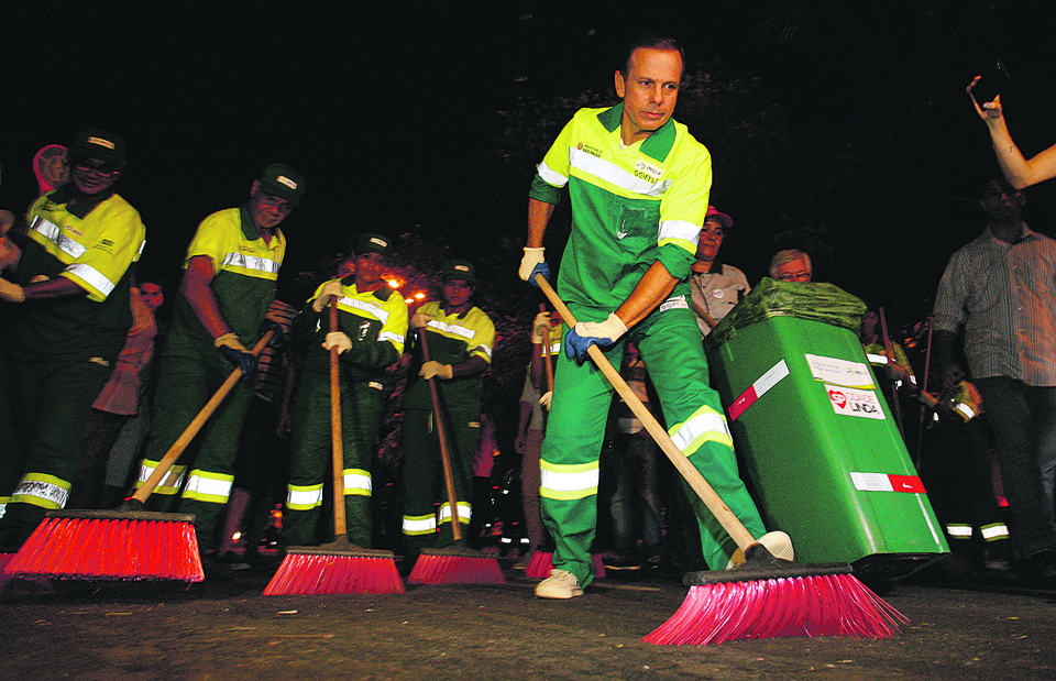 Em ritmo de reality, Doria faz sucesso e vira presidenciável