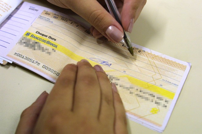 Cheques serão compensados em um dia útil a partir desta segunda-feira