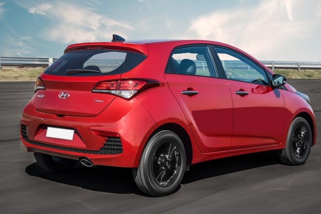 Hyundai HB20 muda visual na linha 2019 e aumenta oferta da TV digital