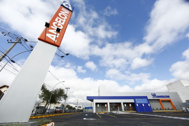 Angeloni abre novo supermercado na RMC
