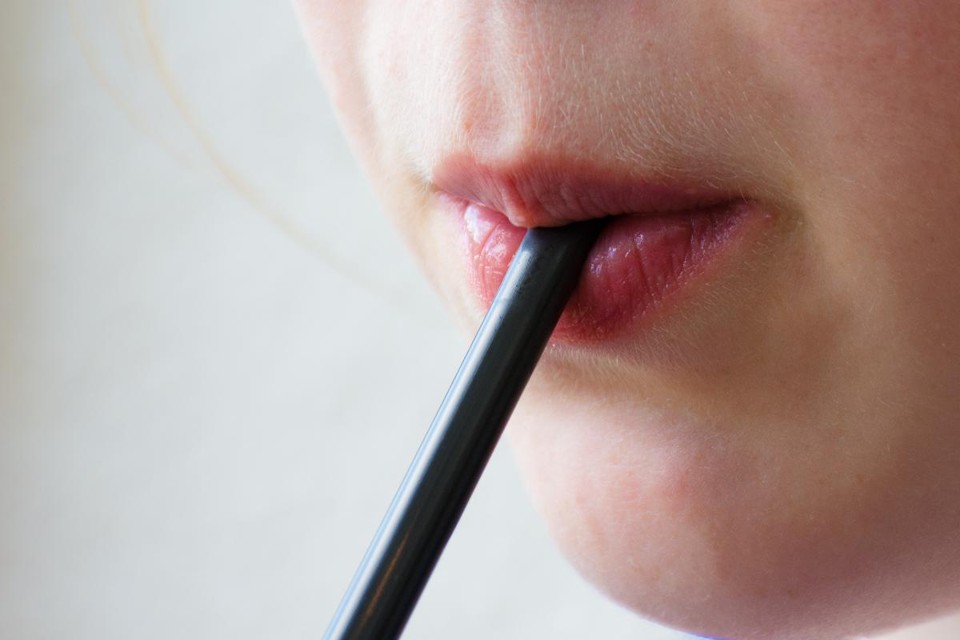 Por que o canudinho é o vilão ecológico da vez