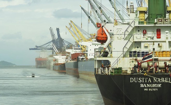 Governo abre caminho para construção de novo porto em Paranaguá