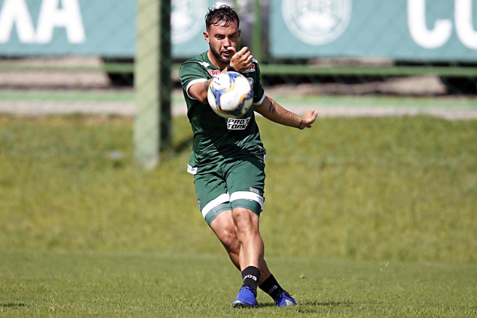 Coritiba: Com apoio de Alex, Giovanni diz não sentir o peso de ser o ...