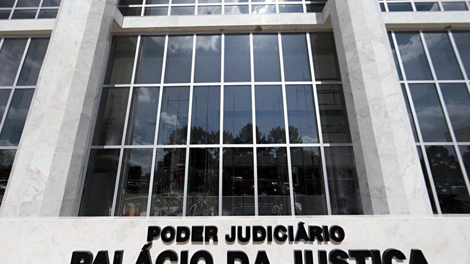 Quanto custa ao Tribunal de Justiça do Paraná cada magistrado?