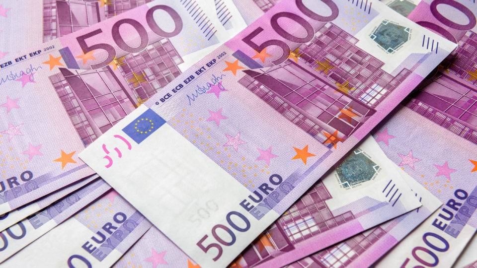 Banco Central Europeu Comprar 20 Bilh es De Euros Em Ativos Mensalmente banco-central-europeu-comprar-20-bilh-es-de-euros-em-ativos-mensalmente