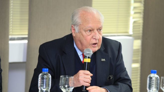 "Pregava a esperança", diz José Lucio Glomb sobre René Dotti