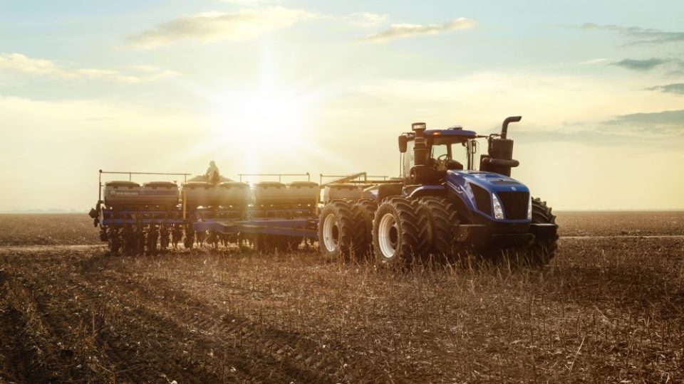 New Holland irá produzir em Curitiba novos tratores hi-tech