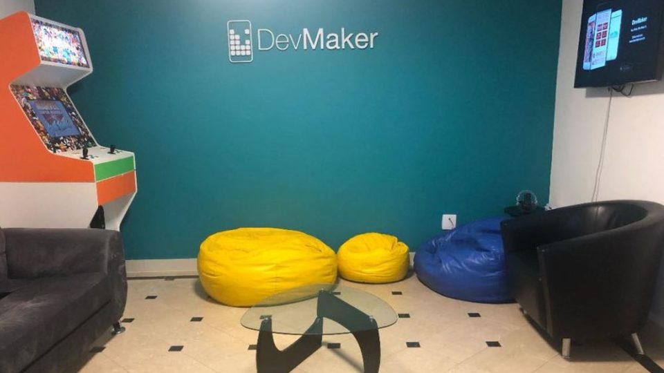 DevMaker mira empresas tradicionais e dobra faturamento em 2021