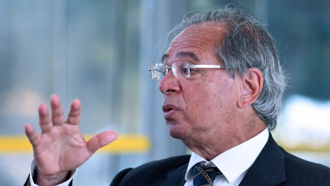 Guedes diz à PGR que se afastou da administração de offshore em 2018