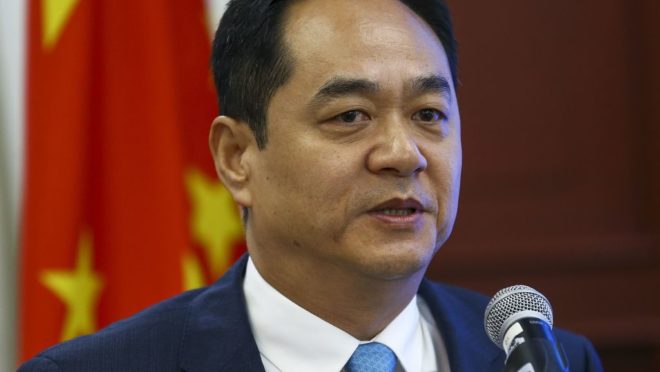 Quem é Yang Wanming, embaixador da China no Brasil