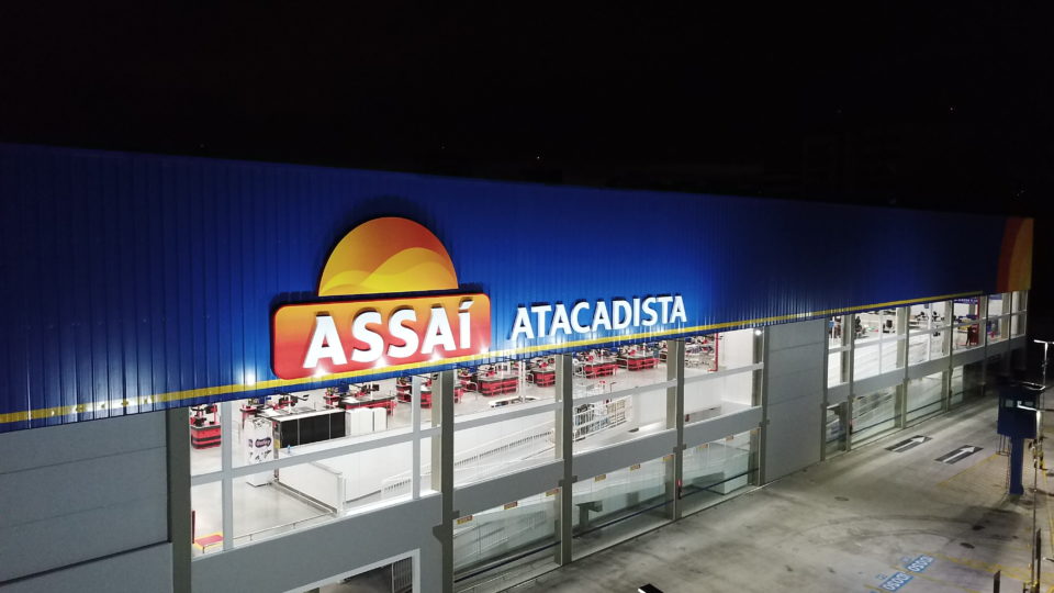 Lojas substitutas do Extra vão se inspirar em modelo americano da Costco