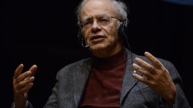 "Eutanásia não-voluntária": É preocupante que Singer seja levado a sério