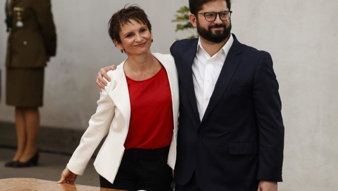 Após repercussão negativa, Boric volta atrás na nomeação de ex-líder ...