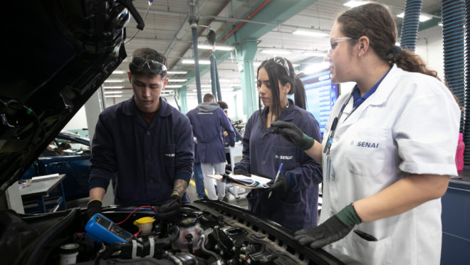 Senai em Curitiba abre mais de 2.400 vagas em cursos gratuitos