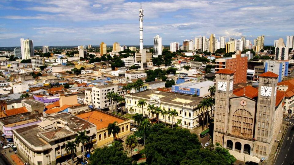 Prefeitura de Cuiabá lança processo seletivo com 2,1 mil vagas