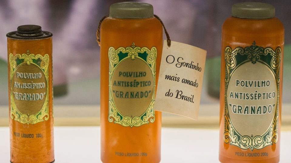 Museu Oscar Niemeyer recebe exposição do talco Granado