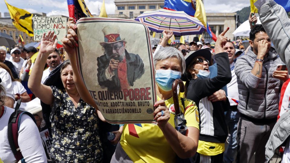 Arrependidos? Por que a população colombiana está indo às ruas ...