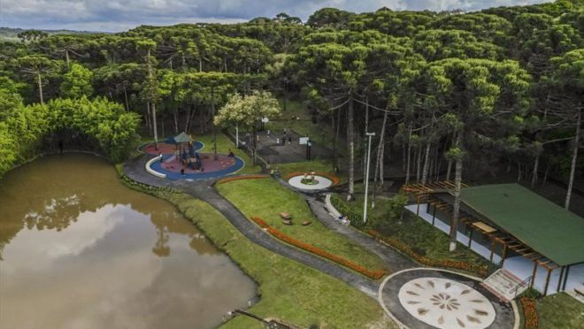 Parque Pinhal do Santana é inaugurado na região Sul de Curitiba