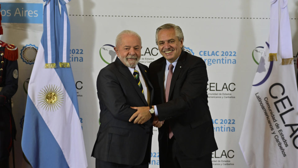 Governo brasileiro anuncia retorno do país à Unasul