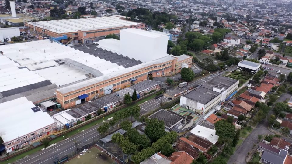 Electrolux investe R$ 700 mi em expansão e nova fábrica no Paraná