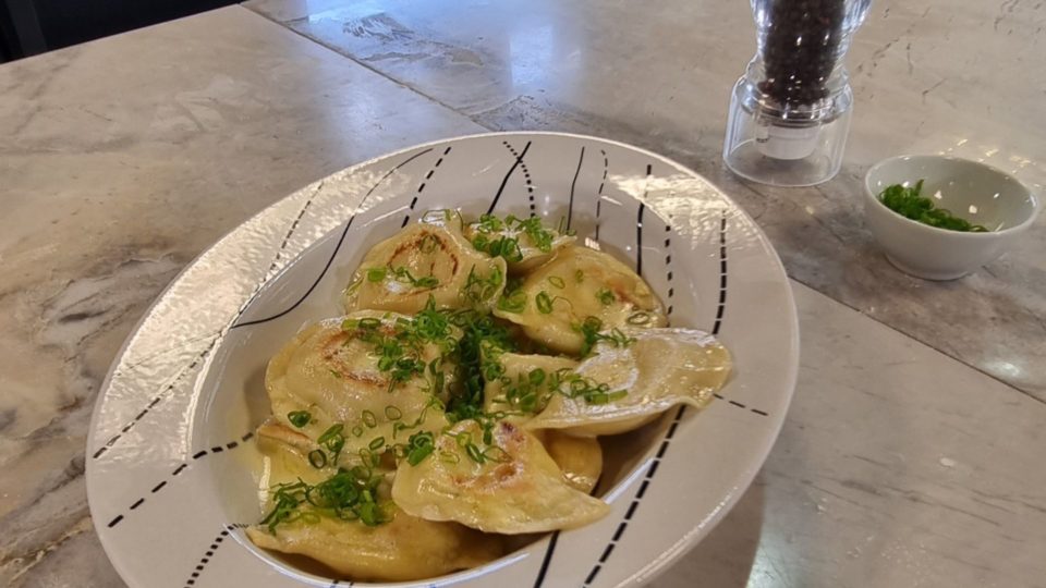 No Dia das Mães, aprenda a fazer o pierogi que passou de avó para neta