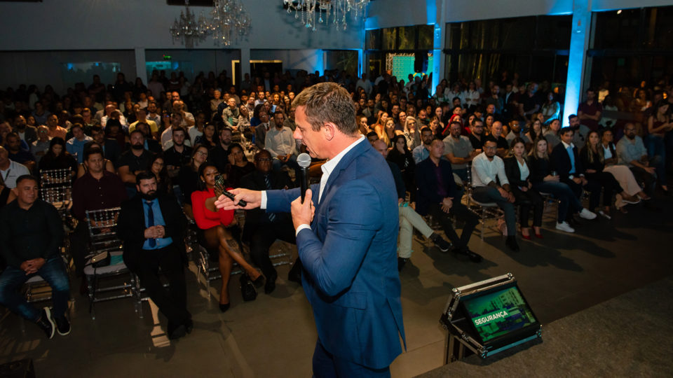 Lyx Engenharia reúne imobiliárias em abril