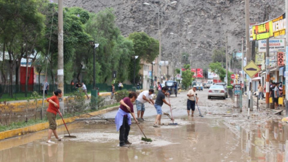 Peru declara estado de emergência em 18 regiões por risco de chuvas ...