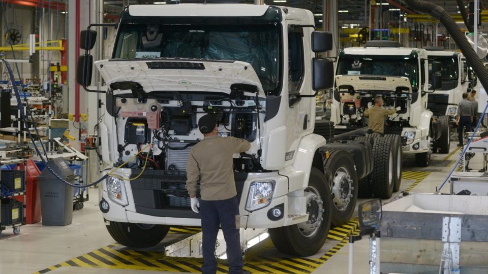 Volvo completa 15 anos de aterro zero na fábrica de Curitiba