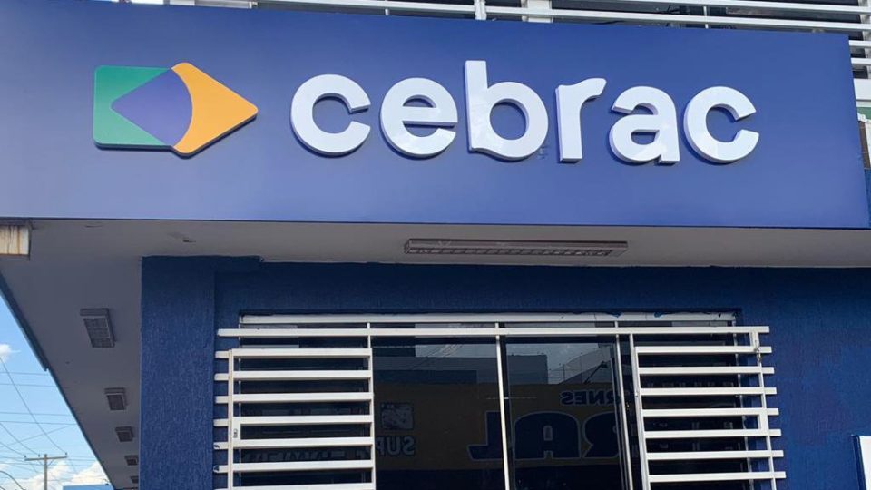 Atom S/A adquire rede paranaense Cebrac