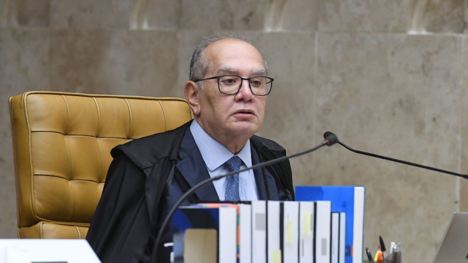 Editorial: Esperneio supremo | Gazeta do Povo