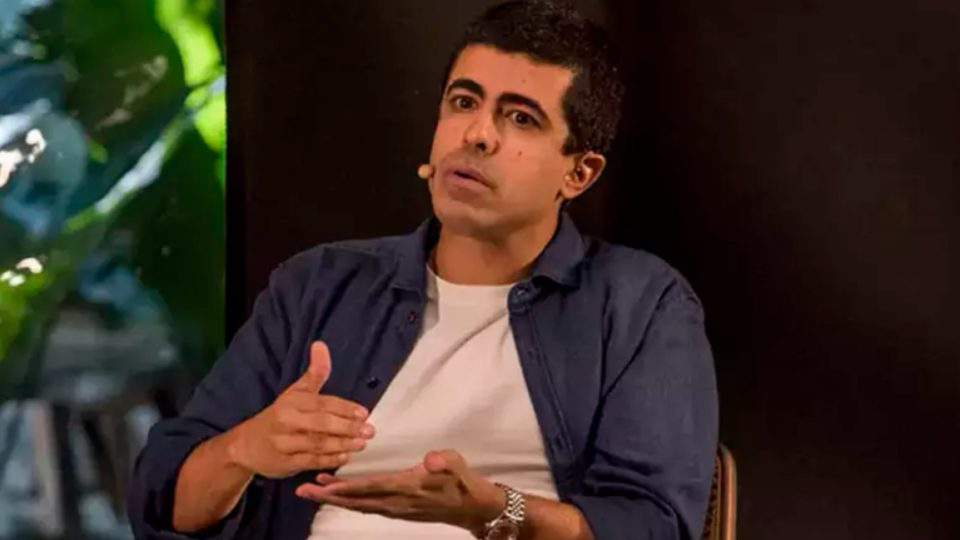 Justiça de SP proíbe Marcius Melhem de citar o nome de Dani Calabresa