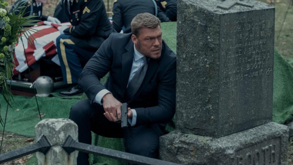 “Reacher” empolga fãs de ação com brutamontes complexo e honrado